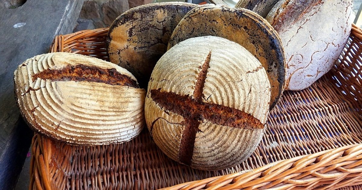 vhs-Kurs 'Traditionelles Brotbacken mit Sauerteig' | Verbandsgemeinde ...